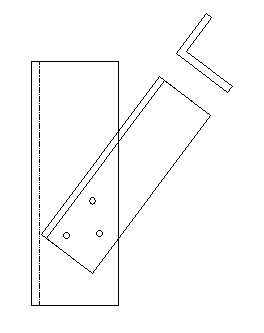Diagonal element bolted on a column
